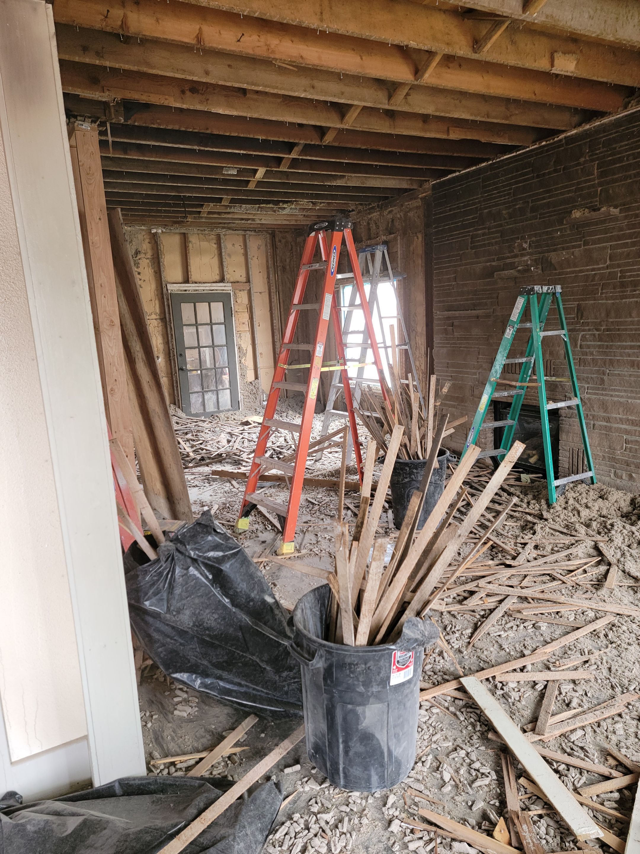 Before & After | Fire Damage | Magic Valley Restoration & Construction